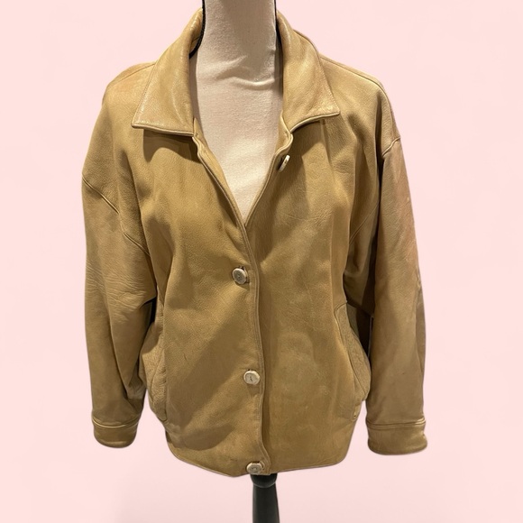 Robert Comstock | Jackets & Coats | Awesome 8s Robert Comstock Bergdorf Goodman Tan Buttery ...